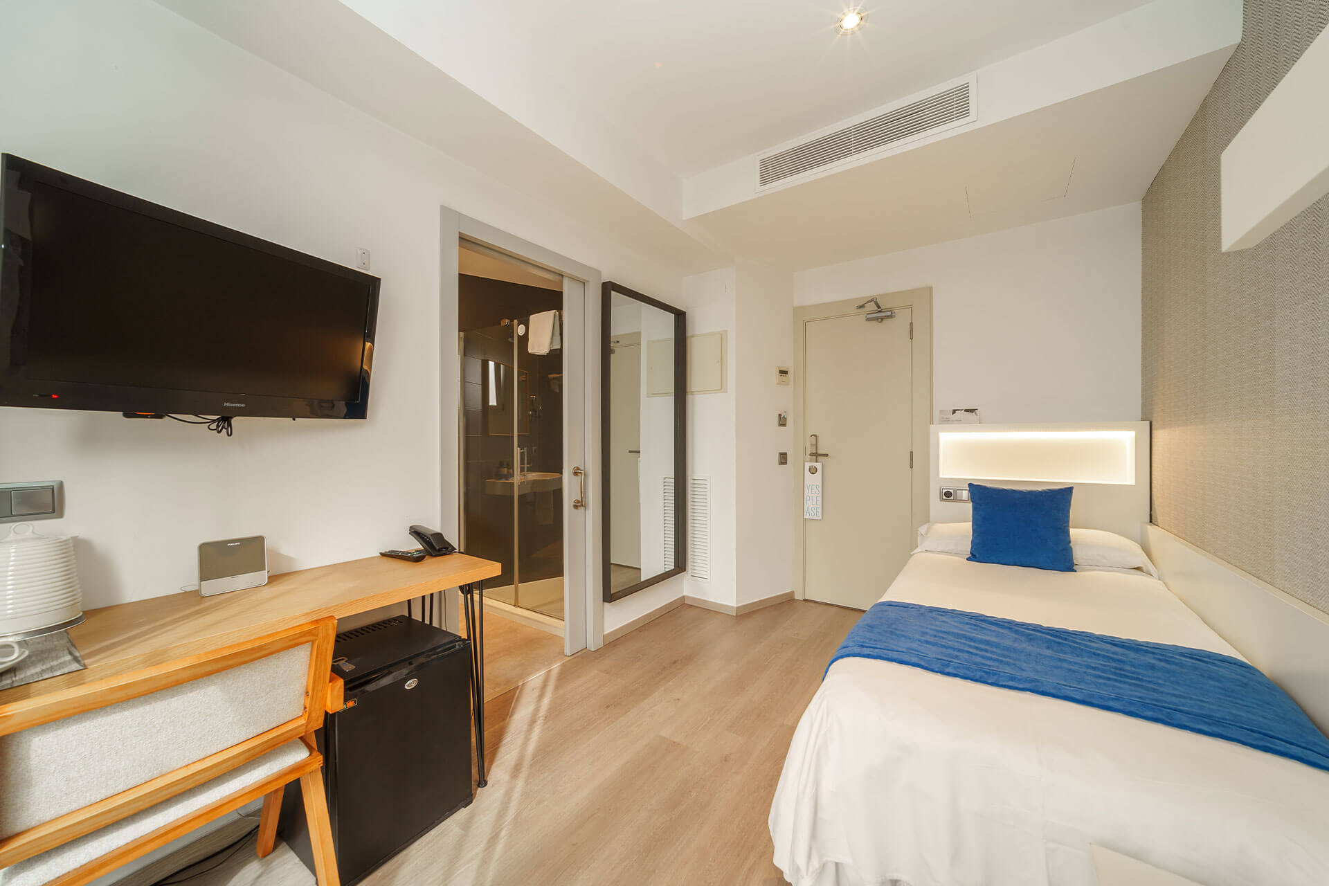 Single Room with Balcony Mar Calma Hotel - Puerto Pollensa, Mallorca